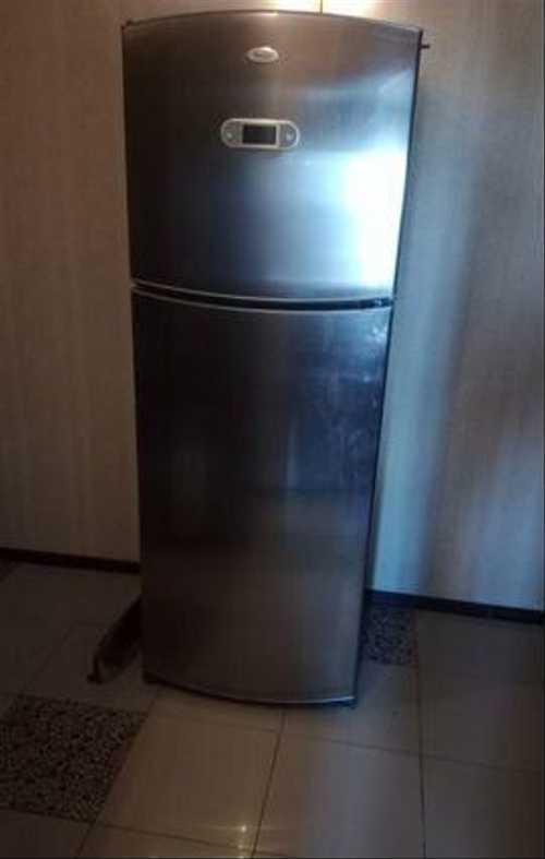 Холодильник whirlpool ARC4490