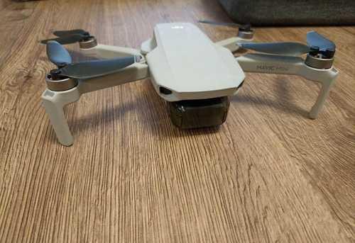 Квадрокоптер DJI Mavic Mini 1 FCC