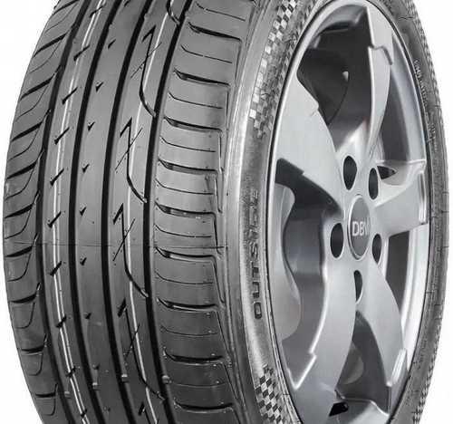 Three-A P606 225/40 R18 92W