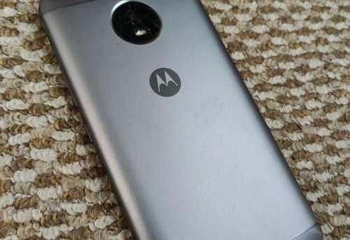 Телефон Motorola E4 plus