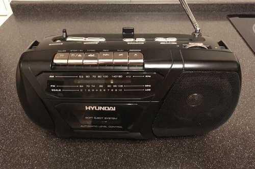 Радиоприёмник-магнитофон Hyundai H-1001
