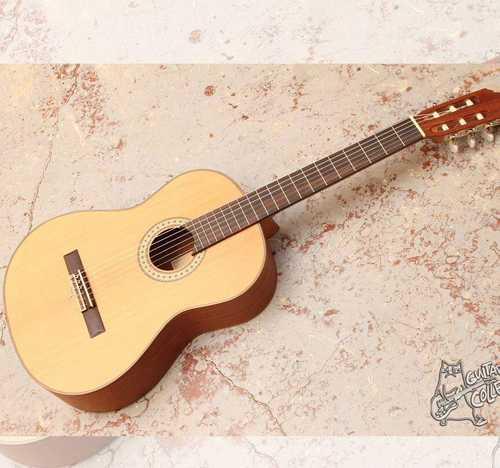 Miguel J.Almeria 10-CM Classical Guitar