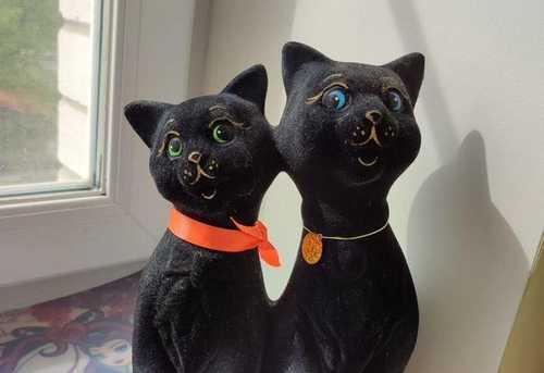 Копилка статуэтка черные коты