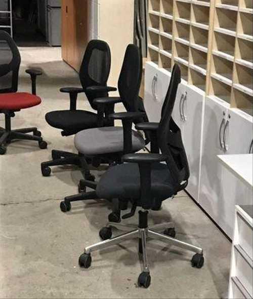 Компьютерные кресла Ahrend