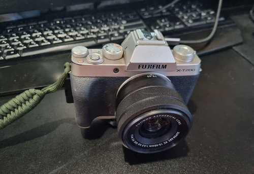 Беззеркальный фотоаппарат Fujifilm XT-200
