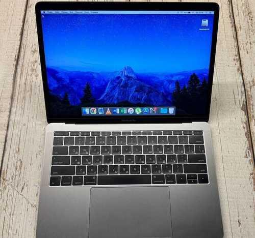 Apple macbook pro 13 2016 8/256гб