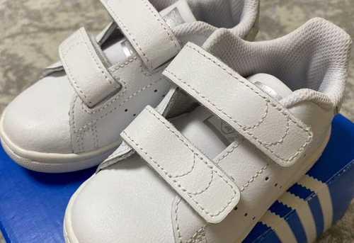 Кроссовки детские adidas новые 21 размер