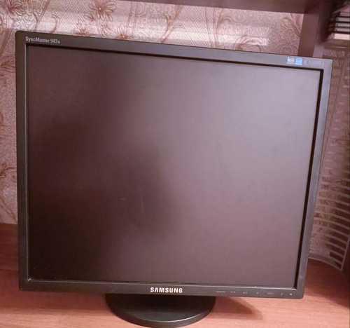 Монитор Samsung syncmaster 943n +клавиатура