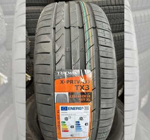 Tracmax X-Privilo TX3 225/45 R18