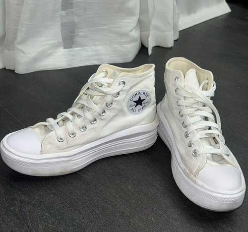 Converse chuck taylor all star move platform