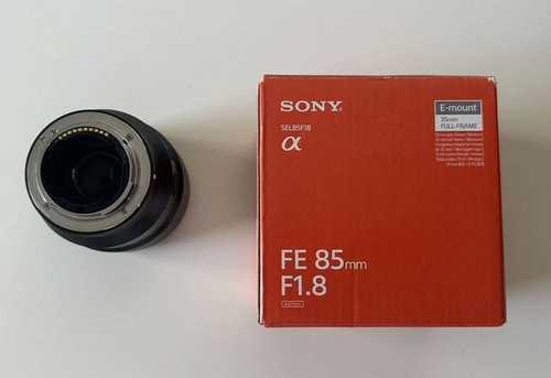 Sony fe 85mm f 1.8