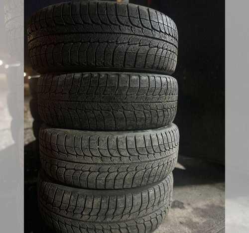 Michelin Latitude X-Ice 235/55 R18