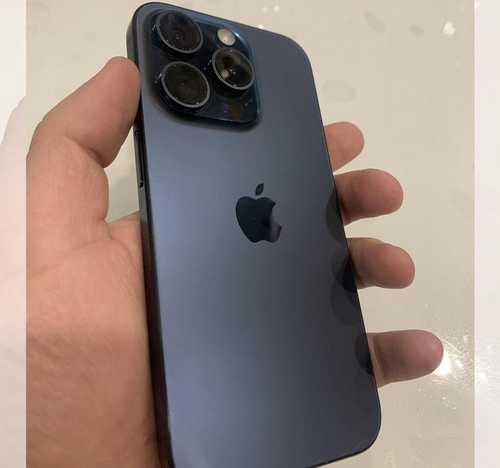 iPhone 15 Pro, 256 ГБ