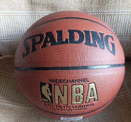 Баскетбольный мяч spalding widechannel 7