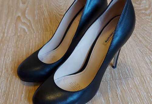 Туфли женские mascotte 38 размер черные
