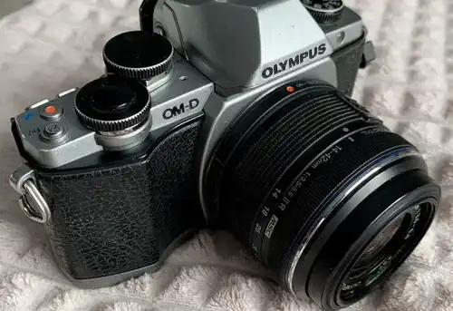 Фотоаппарат olympus OM-D em10 беззеркальный