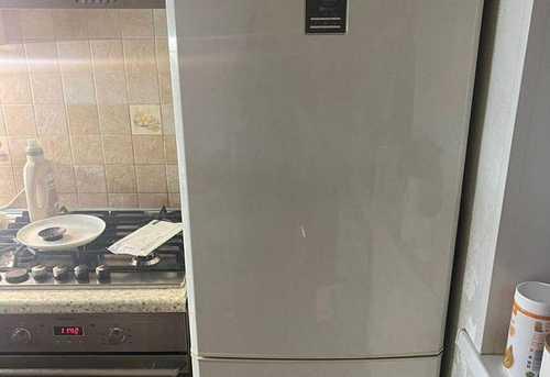 Холодильник samsung нерабочий