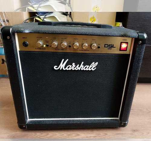 Гитарный ламповый комбоусилитель Marshall DSL 5C