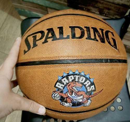 Баскетбольный мяч Spalding