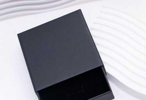 Коробка для украшений 9х9х3см черная с ложементом