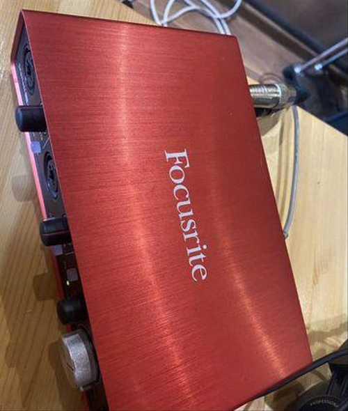 Focusrite scarlett 2i4 2nd gen