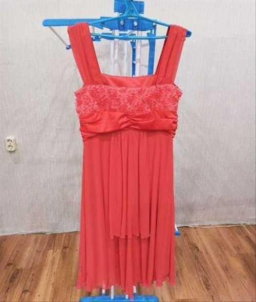 Платье праздничное красное 54 размера, б/у