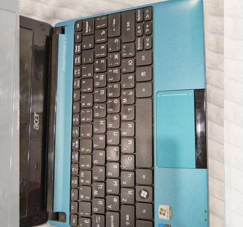 Нетбук acer aspire one