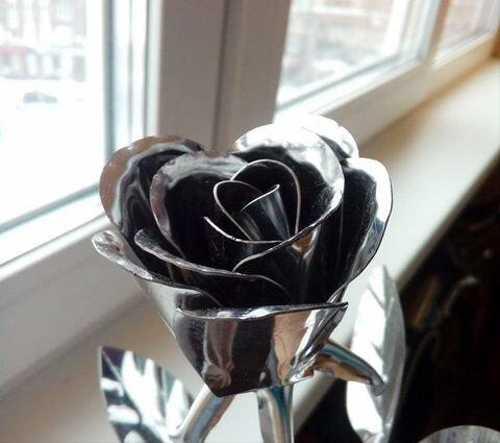 Роза из металла
