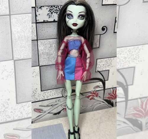 Кукла monster high