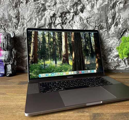 MacBook Pro 16 2019 i9 5500M 16gb/1000gb