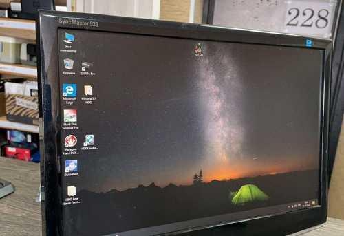 Монитор Samsung 933nw