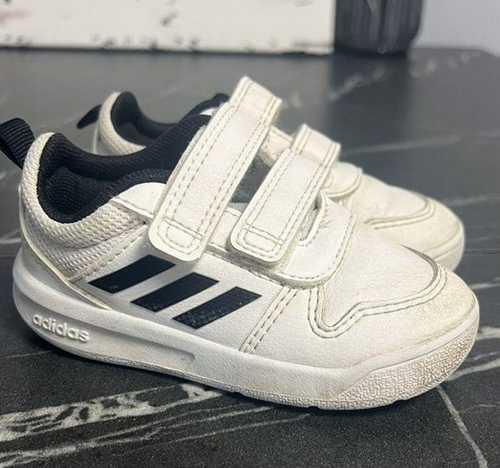 Кроссовки детские adidas 21