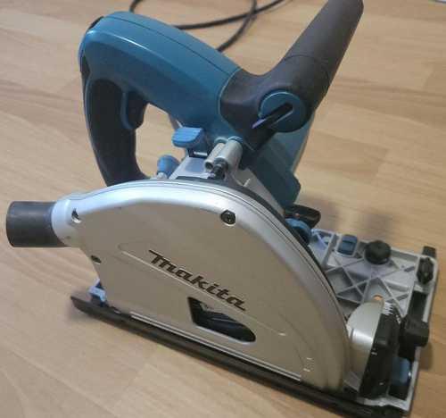 Пила дисковая погружная Makita SP 6000   Шина 1400