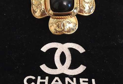 Брошь chanel