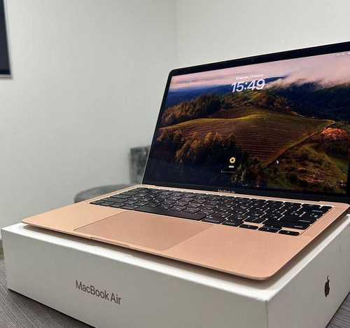 MacBook Air 13 M1 256gb (97% акб)