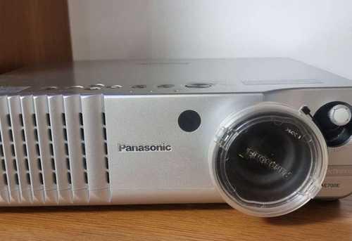 Проектор Panasonic PT-AE700E