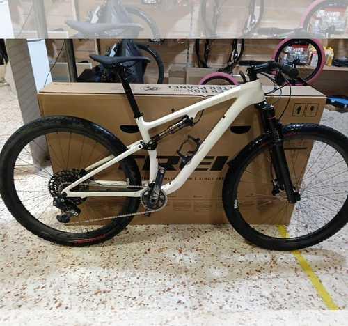 Горный велосипед Specialized Epic 8 EVO Pro 2024