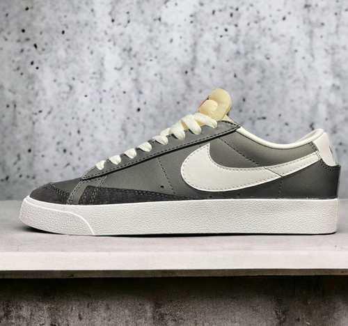 Кроссовки Nike Blazer Low Black/White