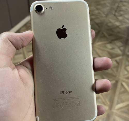 iPhone 7, 32 ГБ