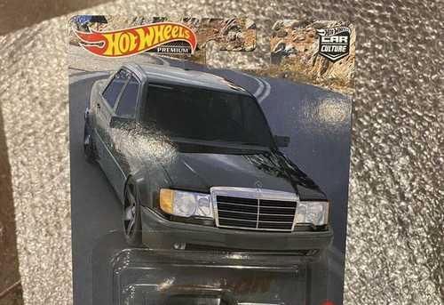 Hot Wheels Mercedes-Benz 500 E Chase 0/5