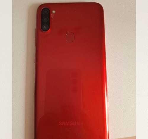 Samsung Galaxy A11, 3/32 ГБ