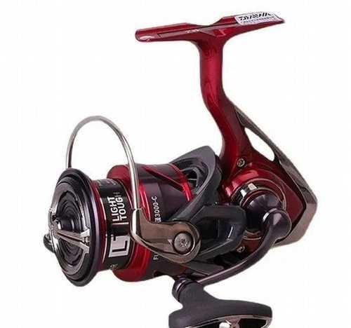 Катушка Daiwa 21 Fuego CS LT 3000-CXH 3000S-CXH