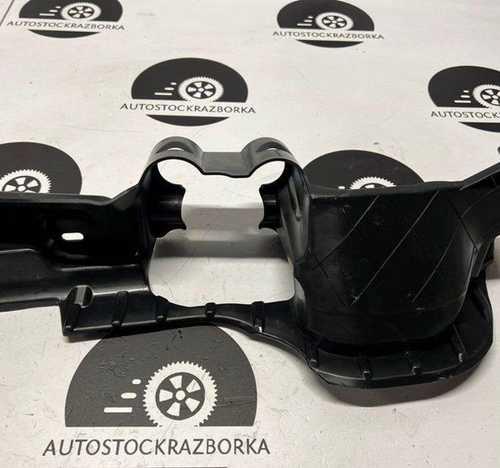 Кронштейн правый Bmw X3 G01 2021