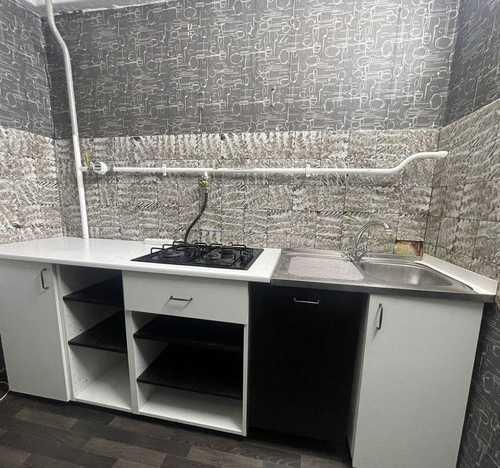 Кухня IKEA с техникой