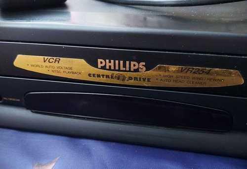 Видеомагнитофон Philips