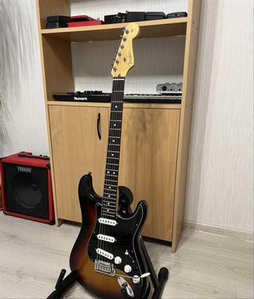 Fender Am Std Stratocaster 2004 + Texas Special