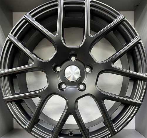 Скад 8x18/5x114,3 ET40 D67,1 Stiletto (кл225) Барх