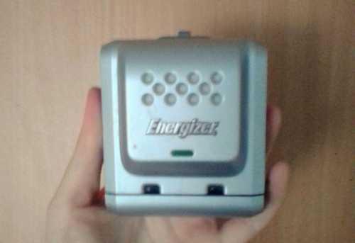 Energizer зарядник для батареек
