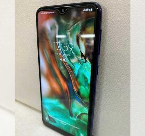 Samsung Galaxy A20, 3/32 ГБ