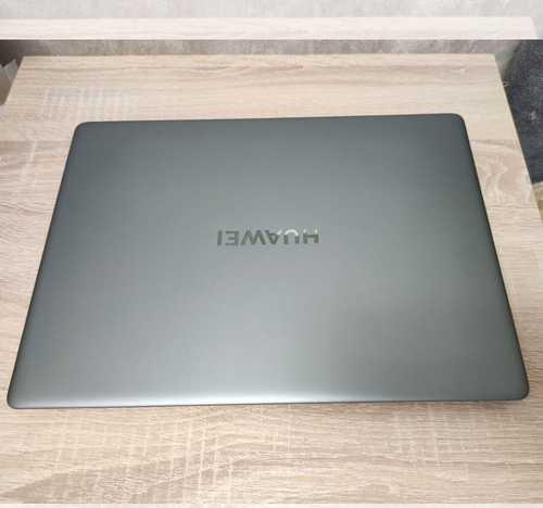 Продаю Huawei matebook 14s